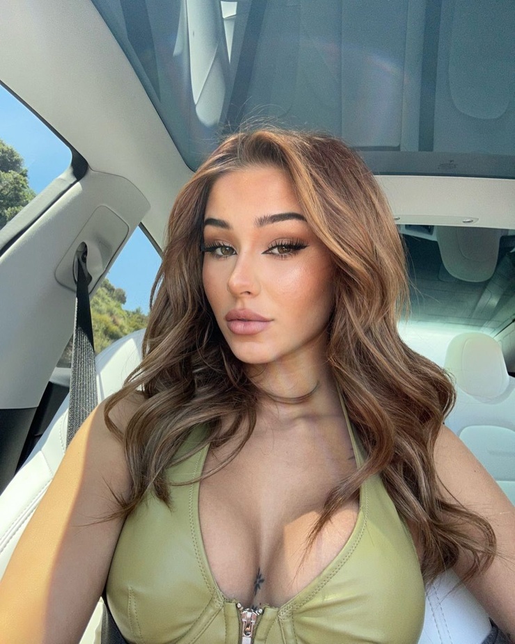 Picture of Bella saintcair