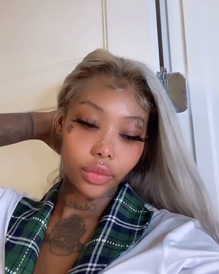 Picture of Summer Walker