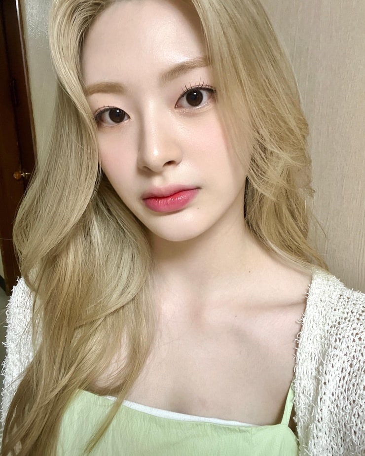 Picture of Yoon Seeun