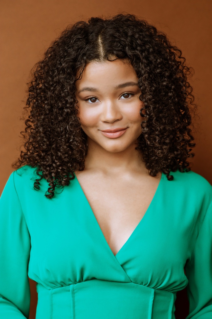 Picture of Kayla Hutton