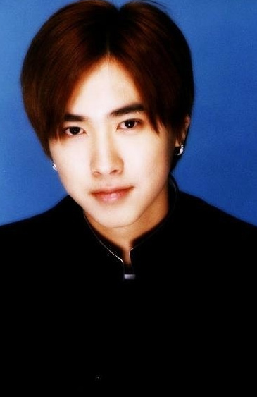 Image of Ko Ji-yong