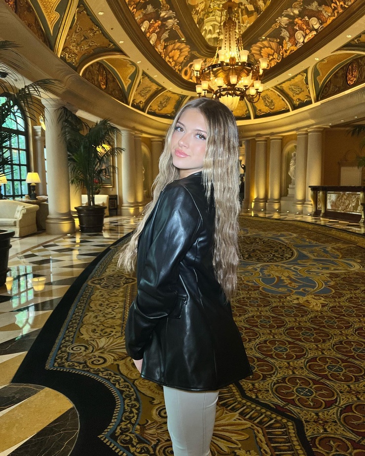 Picture of Coco Quinn