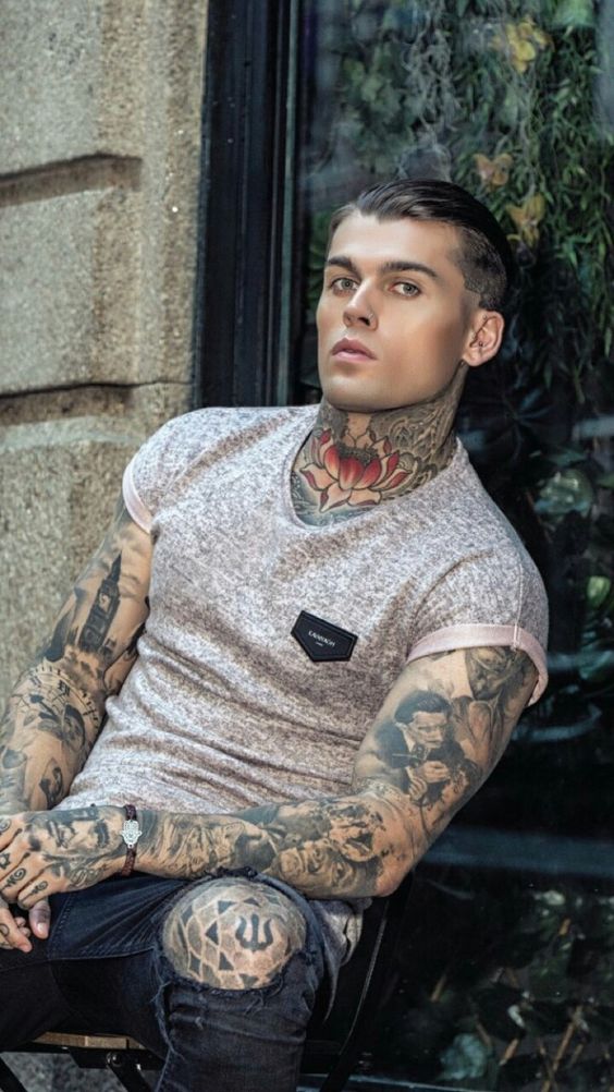 Picture of Stephen James (Model)