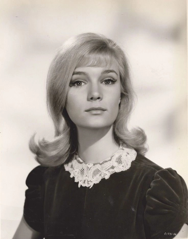Picture of Yvette Mimieux