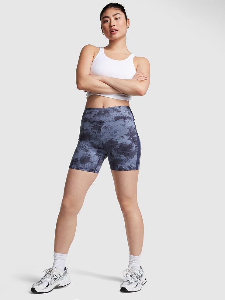 Image Of Gloria Tang Model