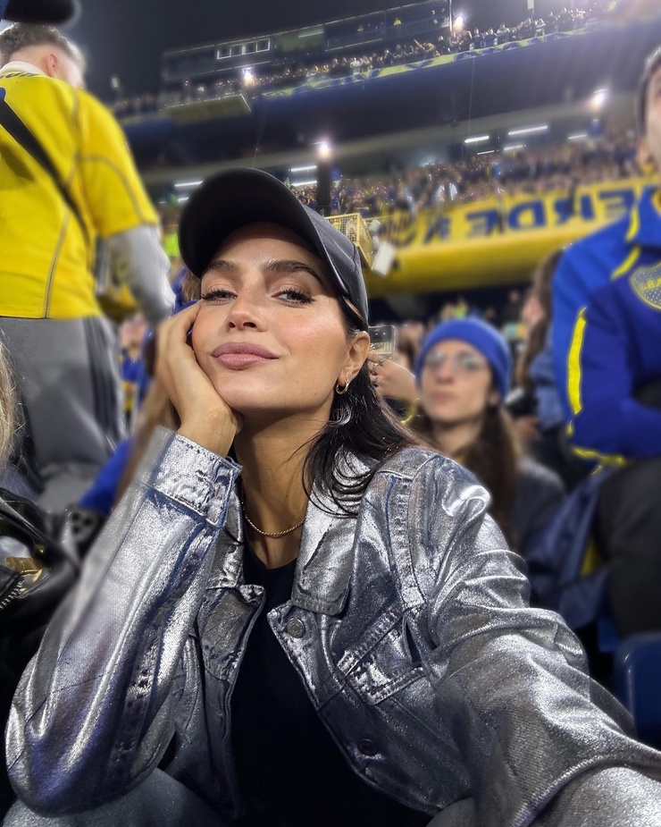 Picture of Zaira Nara