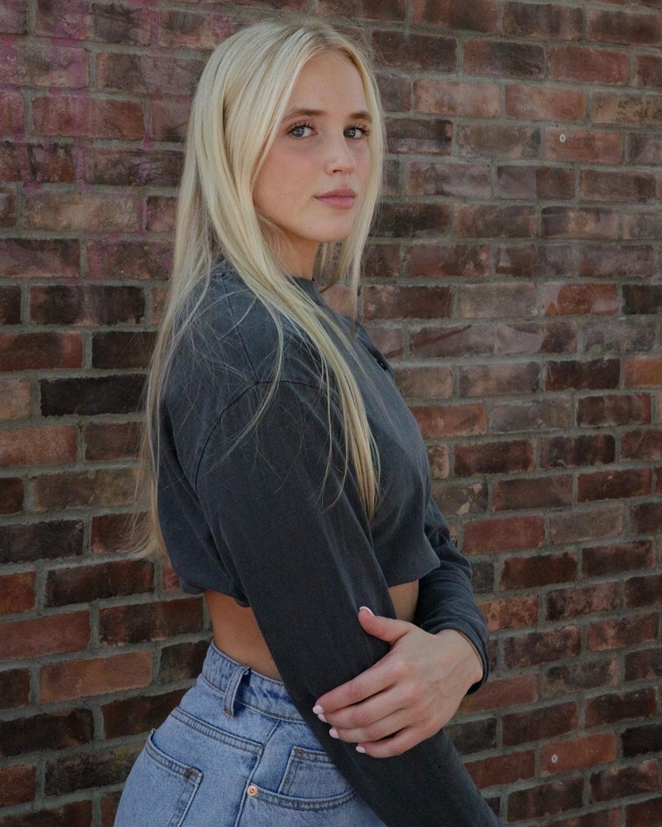 Hailey Van Lith image