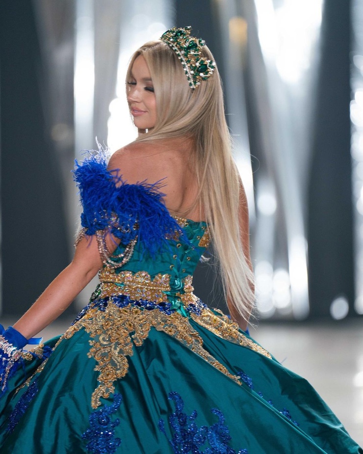 Alison Kay Bowles image