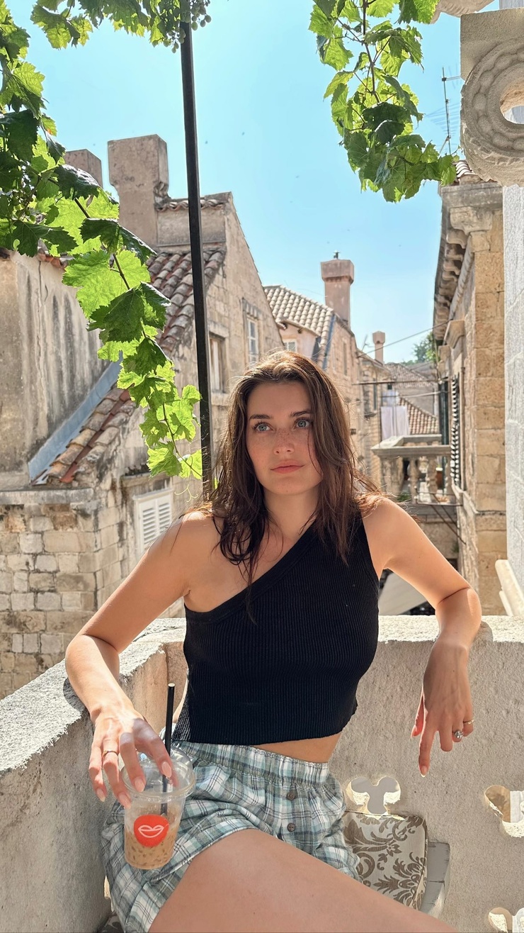 Picture of Jessica Clements