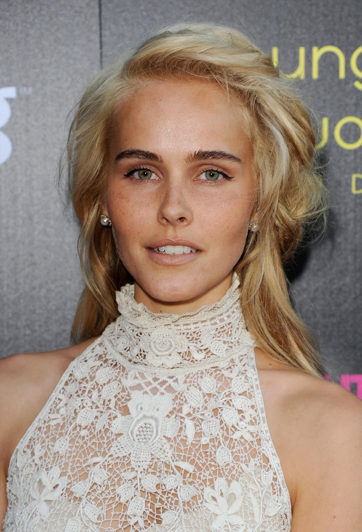 Picture of Isabel Lucas