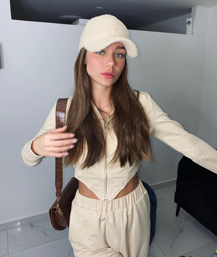 Picture of Milana Vino