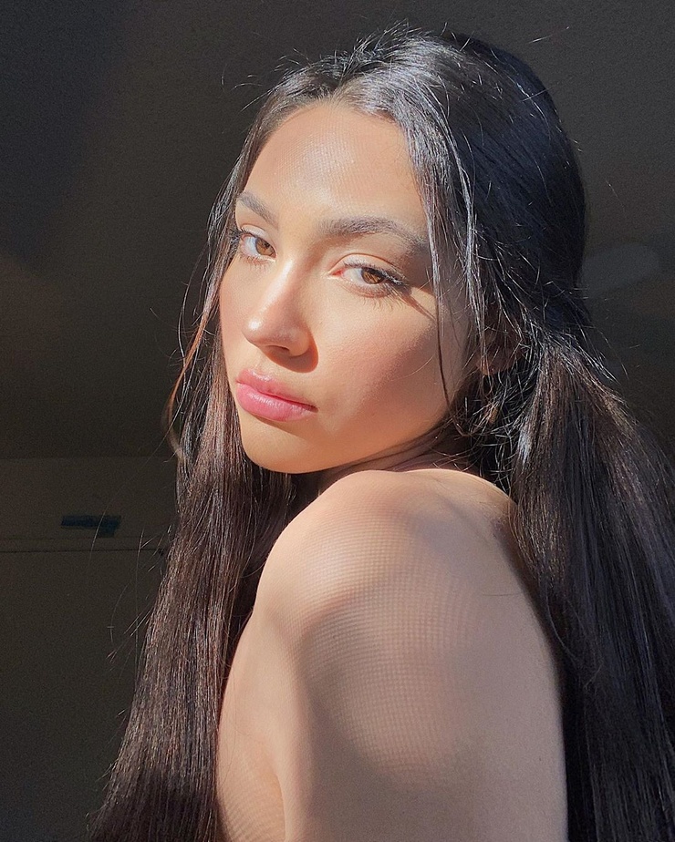 Picture of Bella Ramos (I)