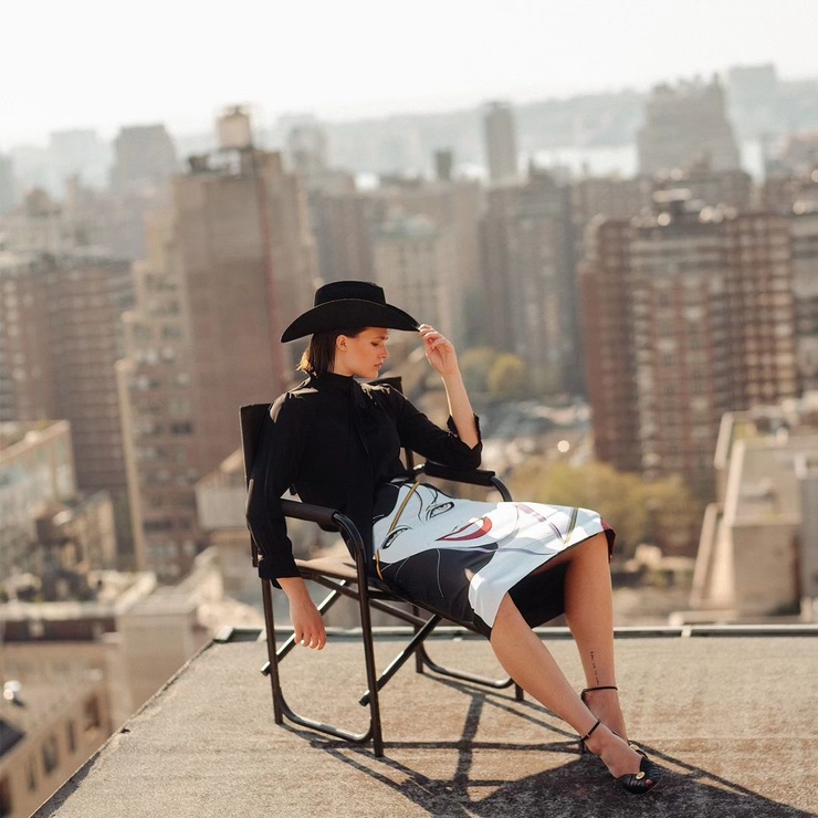 Image of Julia van Os