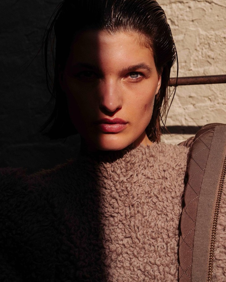 Picture of Julia van Os