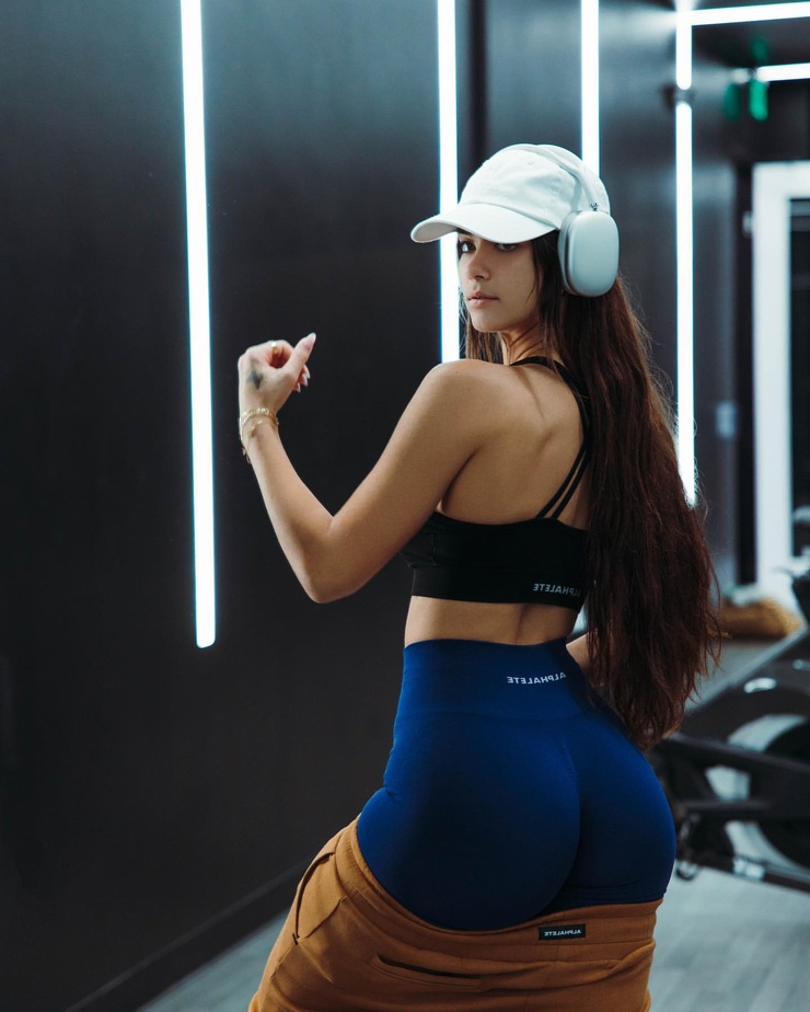 Ashley Serrano picture