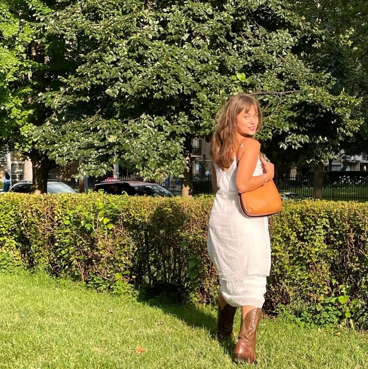 Picture of Ella Ballentine