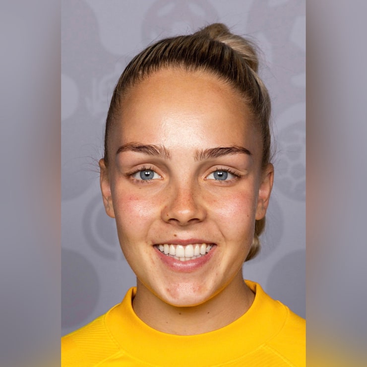 Picture of Ellie Roebuck