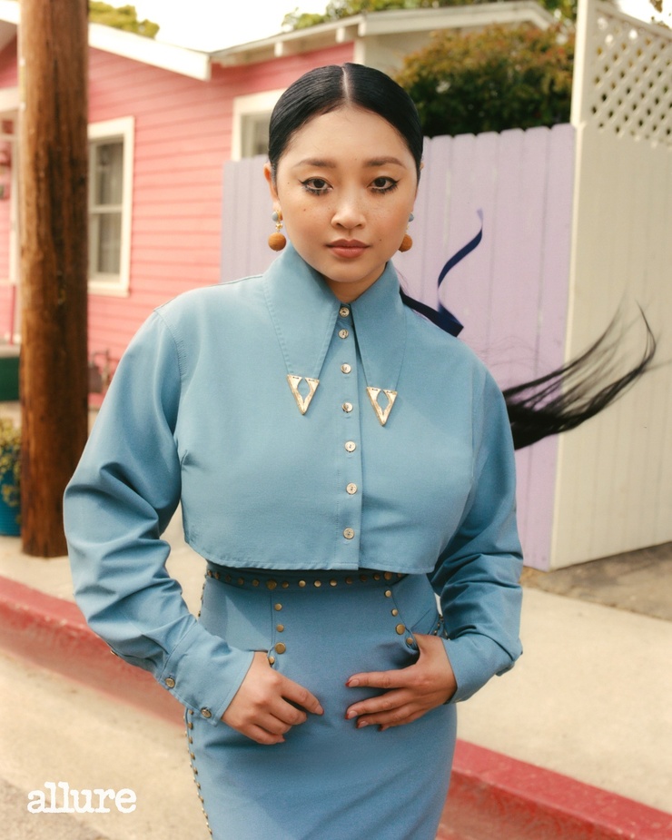 Picture of Lana Condor