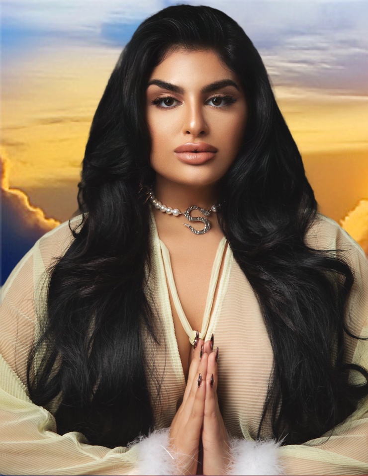 Adriana Sahar picture