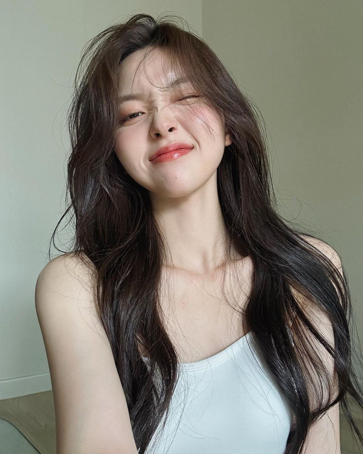 Kim Na Hee image