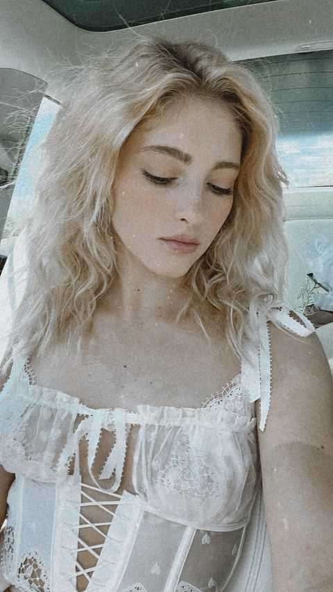 Picture of Willow Shields