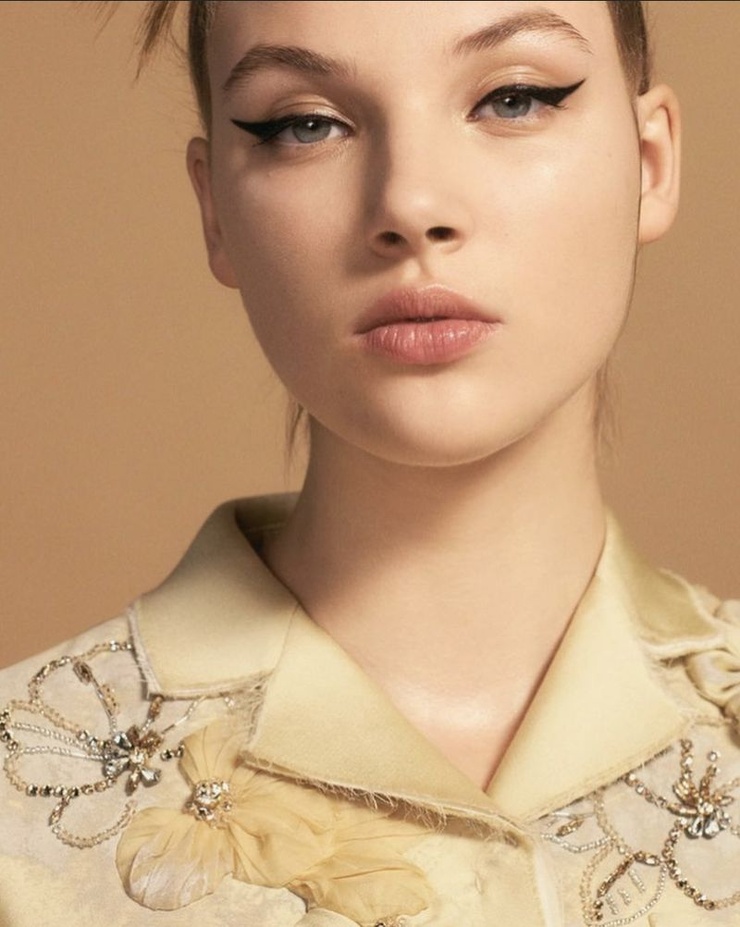 Picture of Maya Sieron