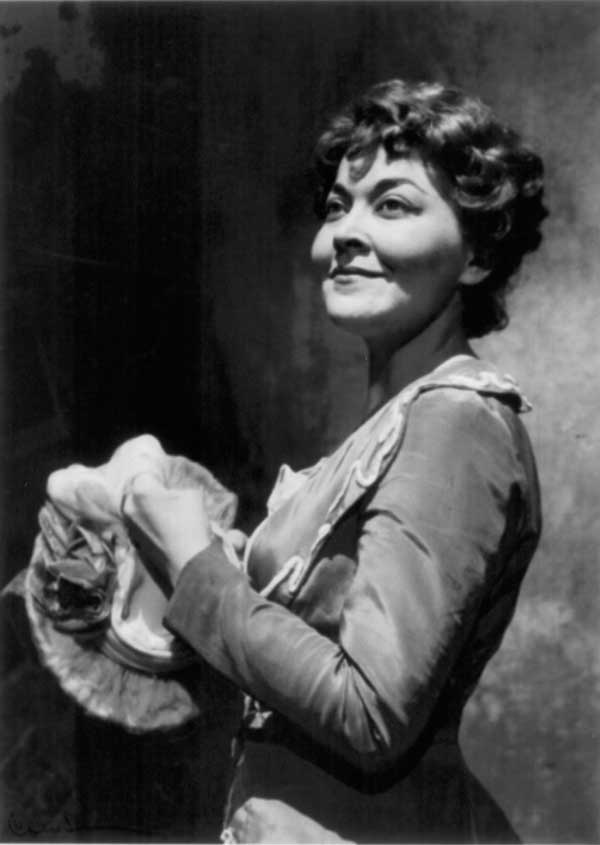 Image of Shenda Román