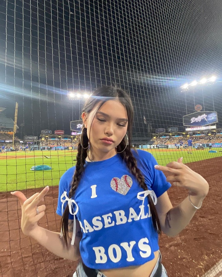 Picture of Lisa Yamada