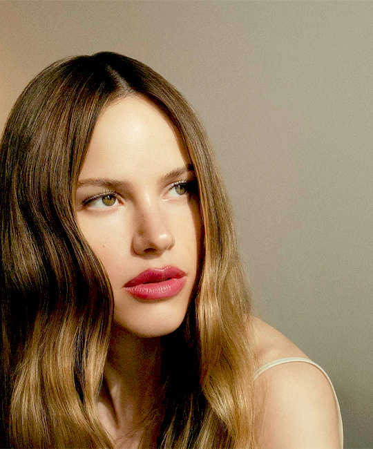 Picture of Halston Sage