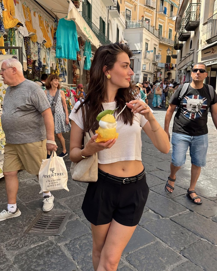Picture of Jessica Clements