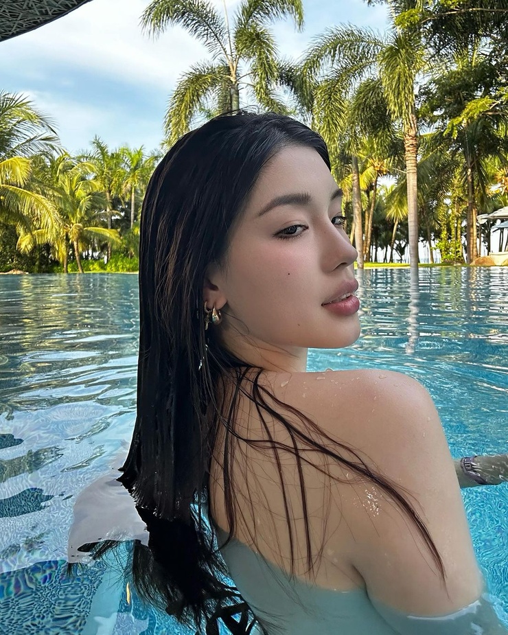 Picture of Nancy Zhang