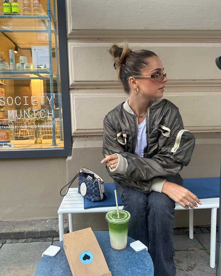 Picture of Jessy Hartel