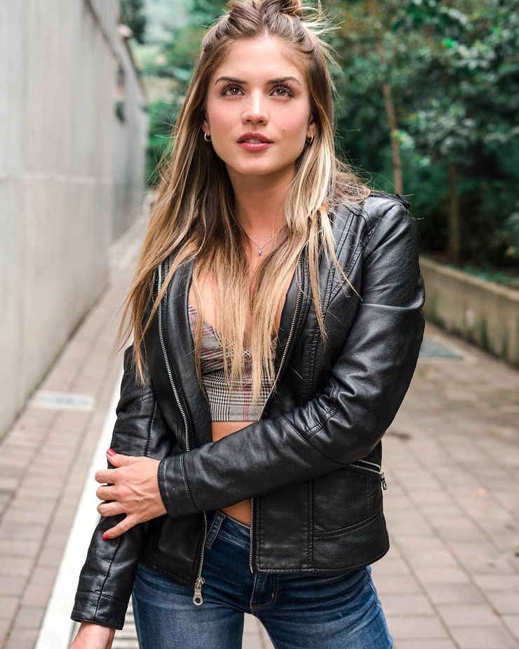 Picture of VALERIA DUQUE