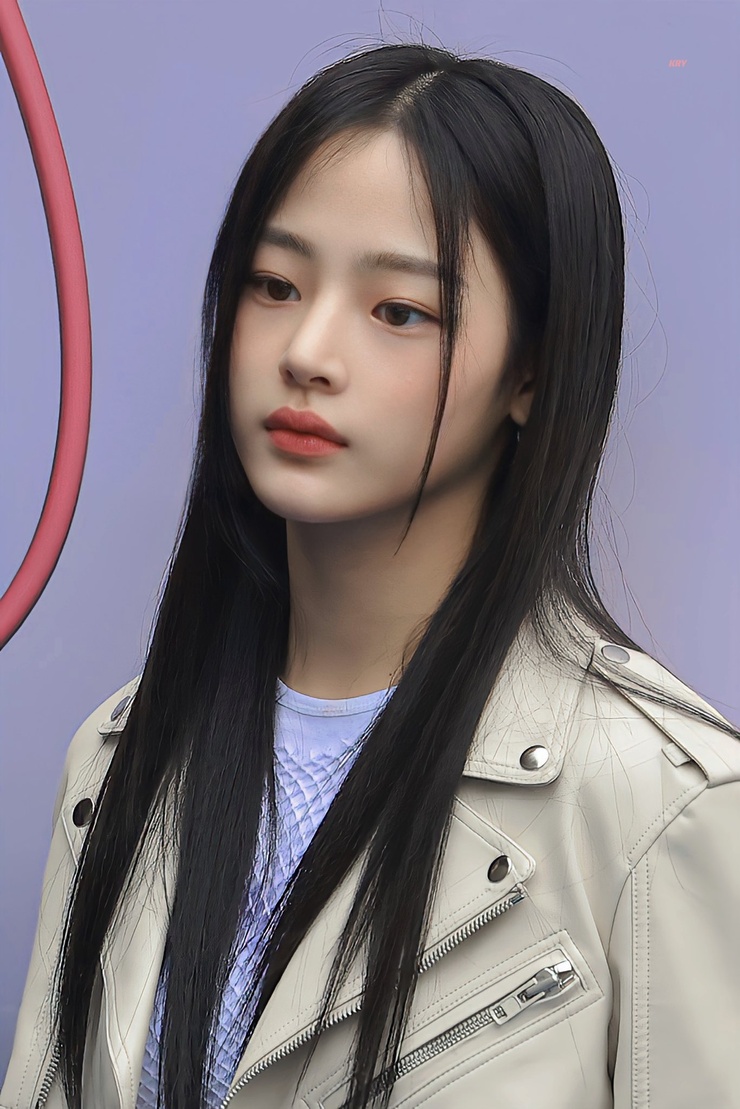 Picture of Minji Kim