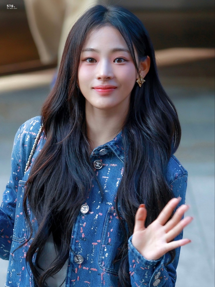 Picture of Minji Kim