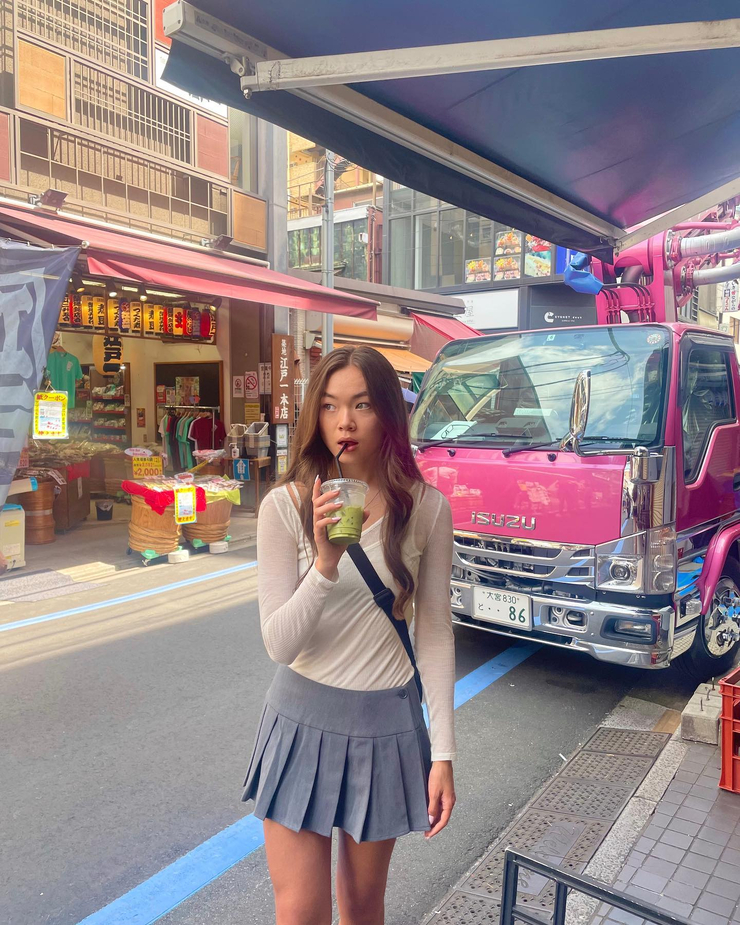 Picture of Alexa Loo