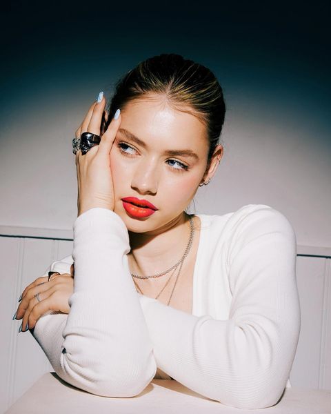 Picture of Lola Forsyth