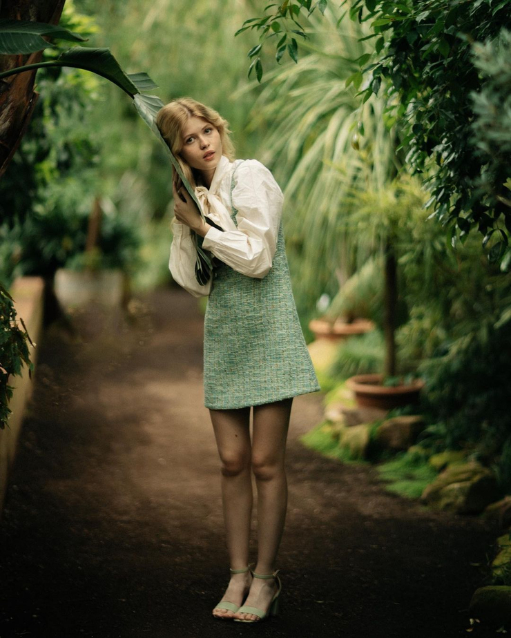 Picture of Luna (model)