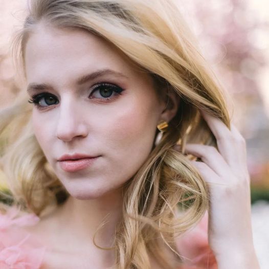 Picture of Emily Ries