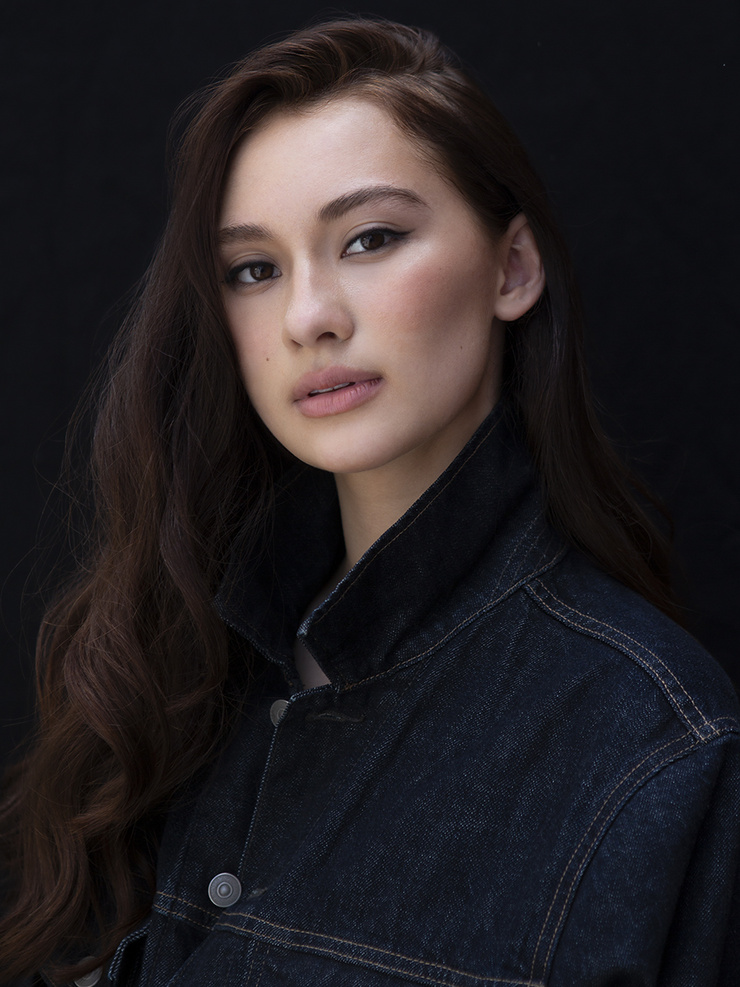 Picture of Lola Tung