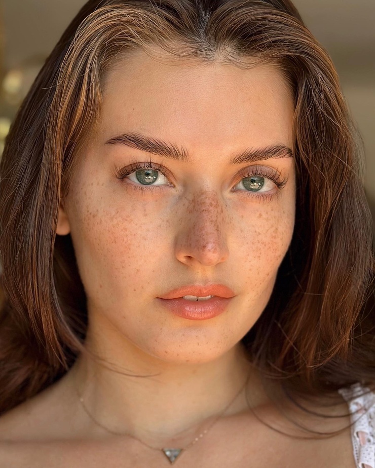 Picture of Jessica Clements
