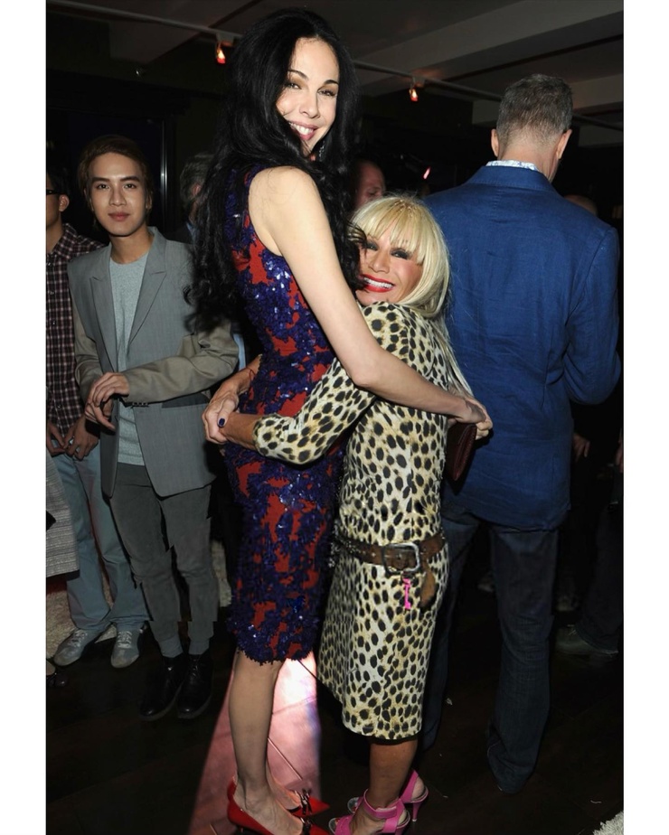 Picture of L'Wren Scott