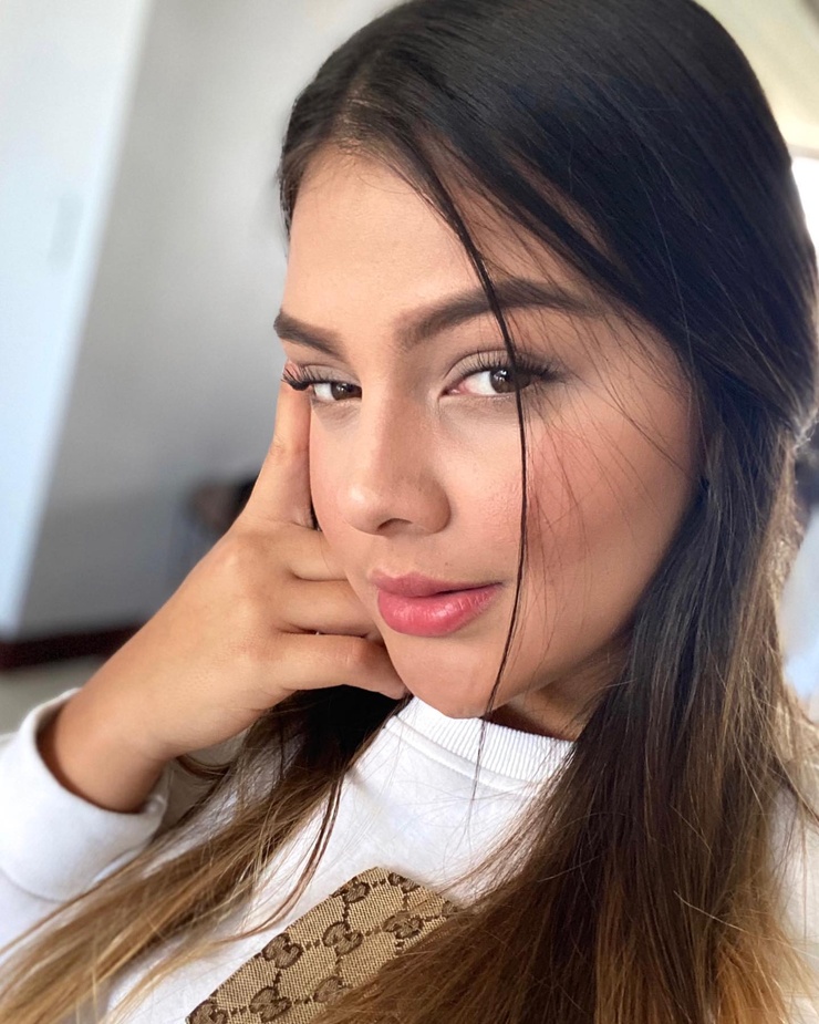 Picture of LAURA GIRALDO