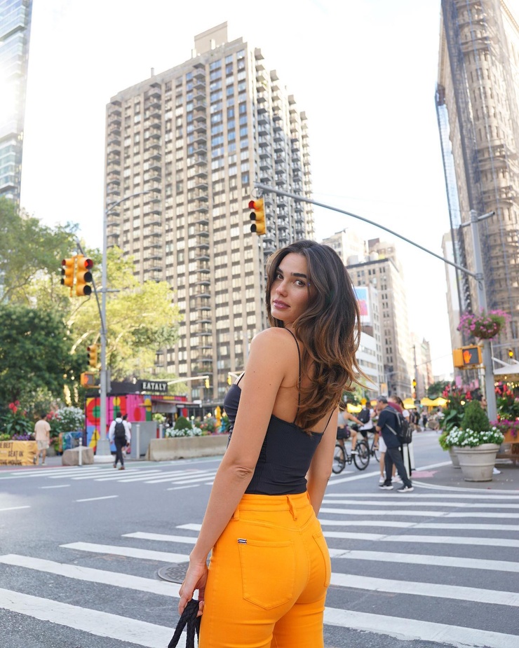 Image of Rachel Vallori