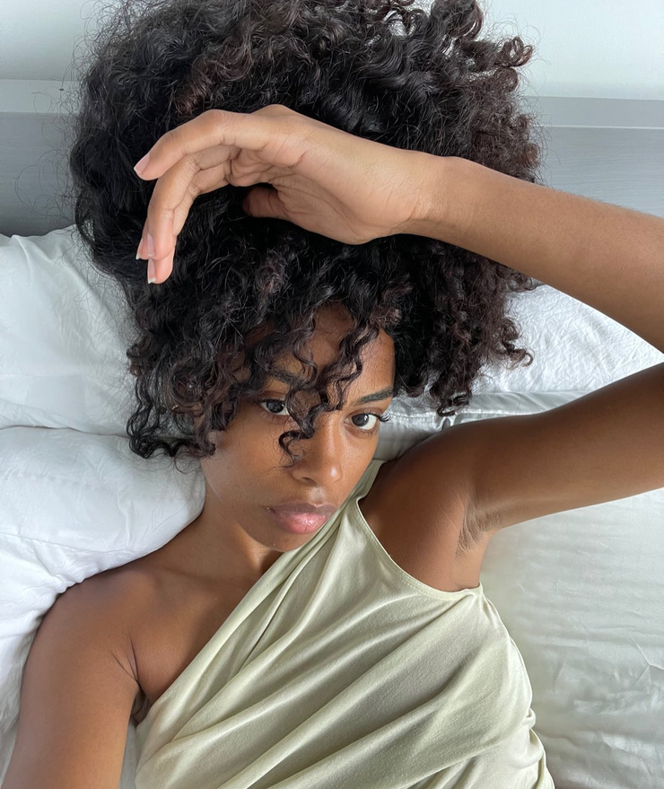 Picture of Chloe Cook