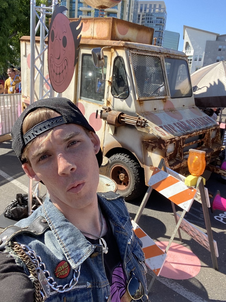 Listal - List the stuff you love! Movies, TV, music, games and books