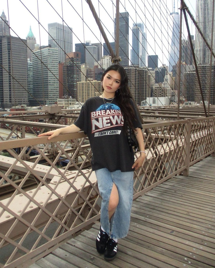 Picture of Lisa Yamada