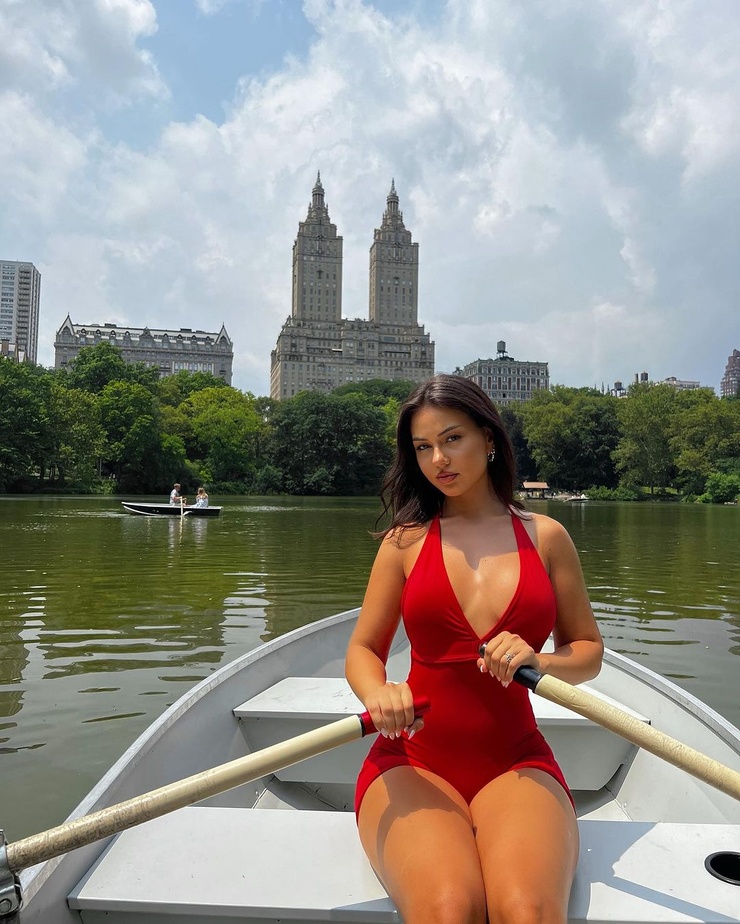 Doina Barbaneagra image