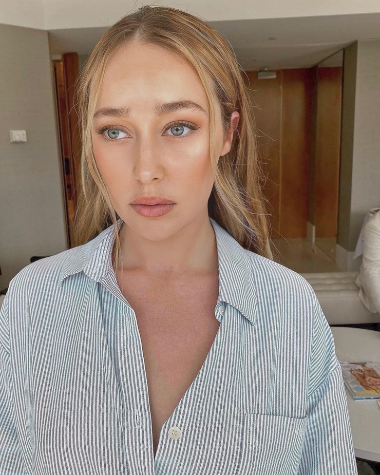 Alycia Debnam Carey image