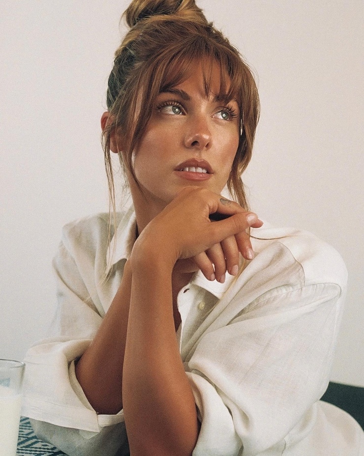 Picture of Carmella Rose